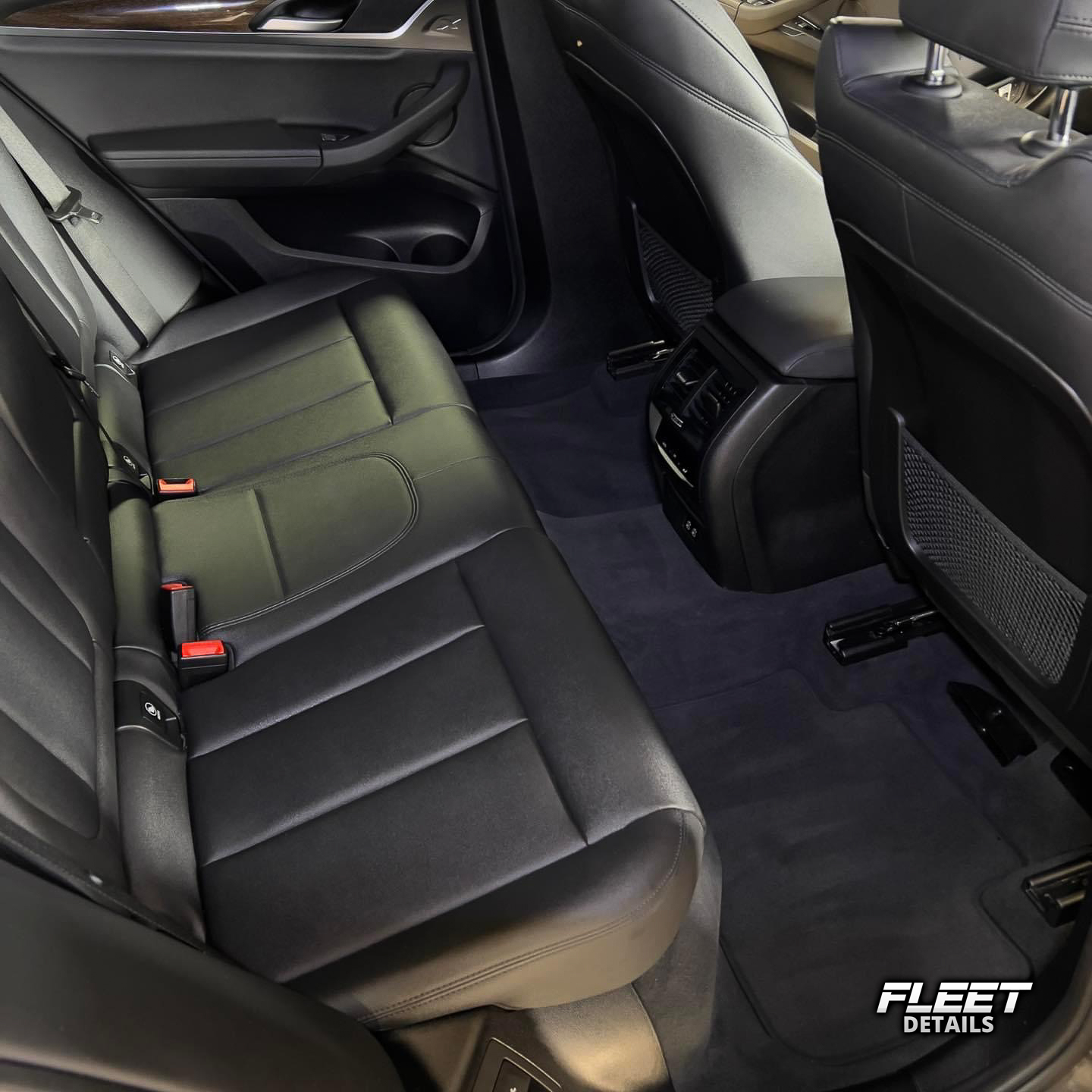 Car Detailing & Hand Car Wash in Rockford, IL | Fleet Details